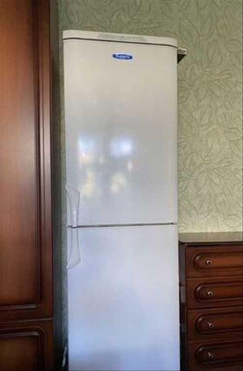 Холодильник Бирюса 131R