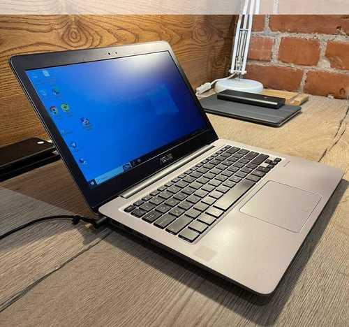 Ноутбук asus ZenBook UX310U Core i5/8Gb/256Gb