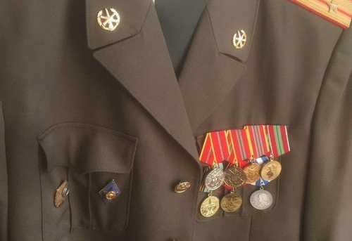 Китель военный