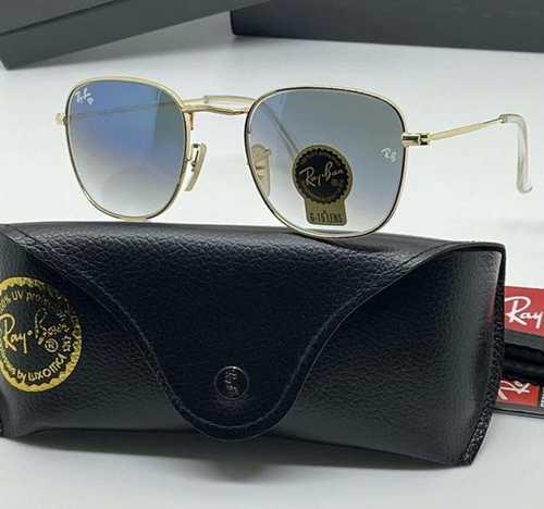 Солнцезащитные очки ray ban