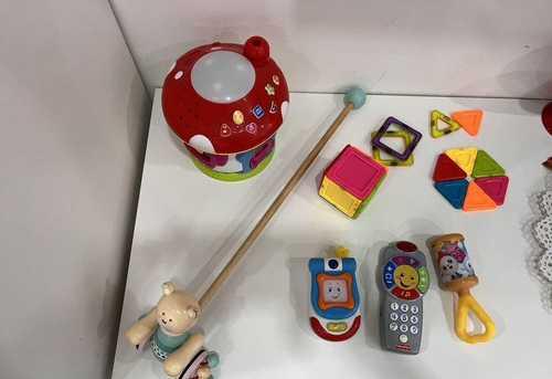 Развивающие игрушки fisher price пакетом