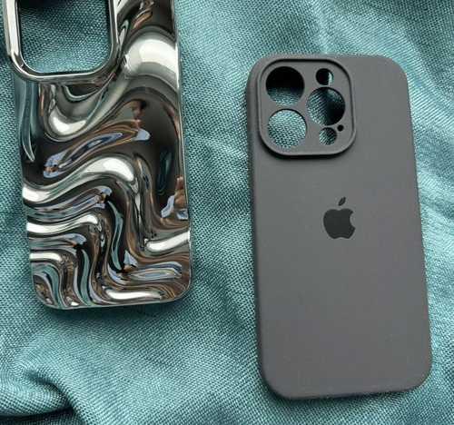 Чехлы на телефон iPhone 15 pro
