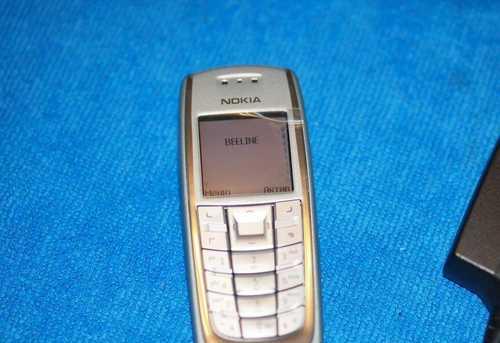 Кнопочный телефон Nokia 3120