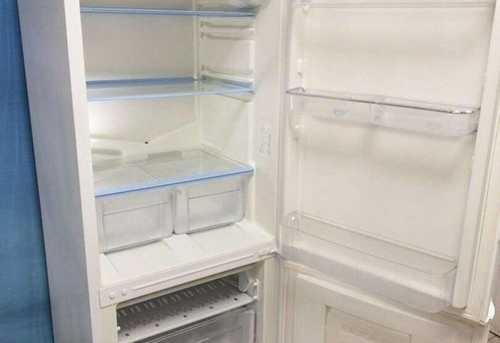 Холодильник indesit C138G