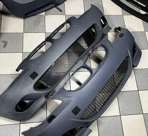Передний бампер BMW E60 мтех mtech