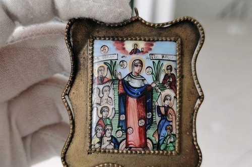 Икона Богородица Скорбящим Радости 19 век финифть
