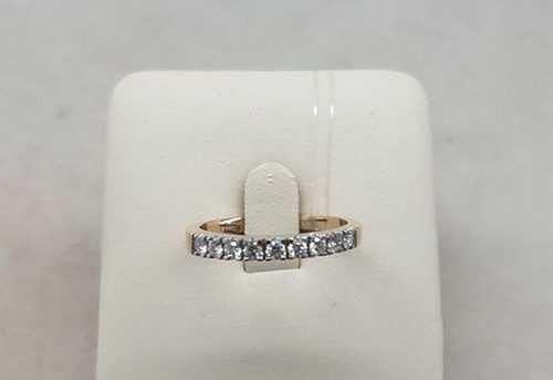 135/ Золотое кольцо с бриллиантами 18,5 размер