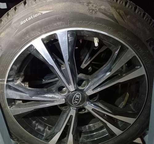 Зимние колеса 215 55 17