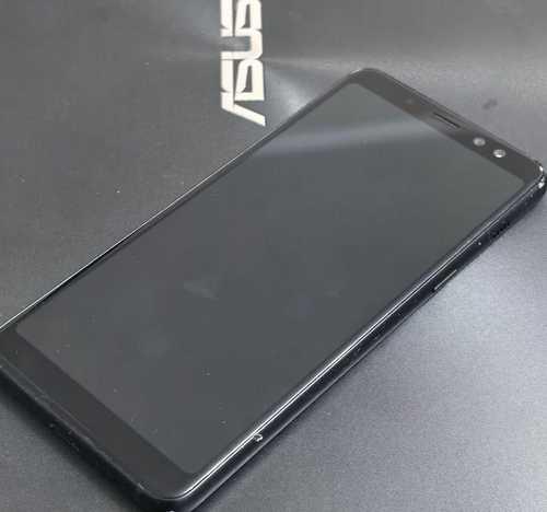 Samsung Galaxy A8 (2018), 4/32 ГБ