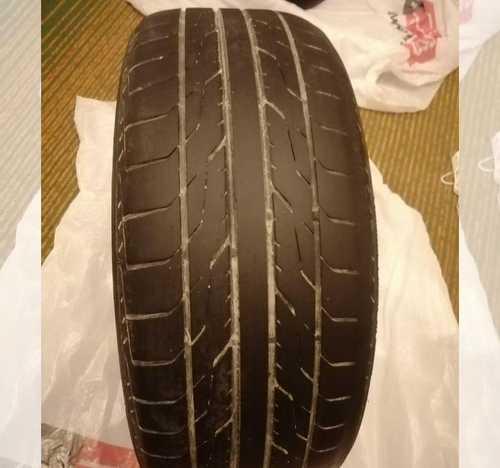 Toyo DRB 215/50 R17 91V