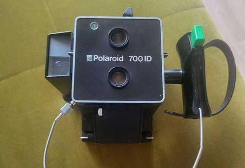 Polaroid 700id