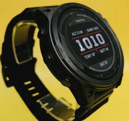 Часы Garmin Tactix 7 Standard Edition