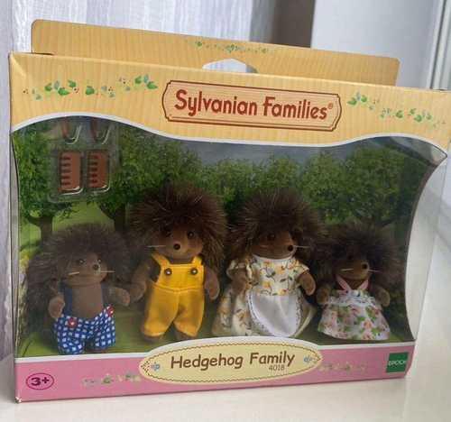 Sylvanian families Семья ежиков