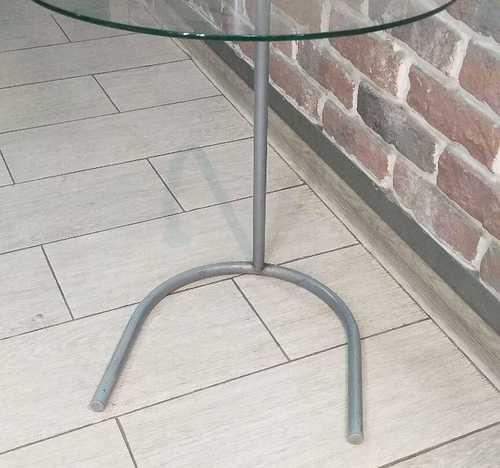 Приставной столик IKEA