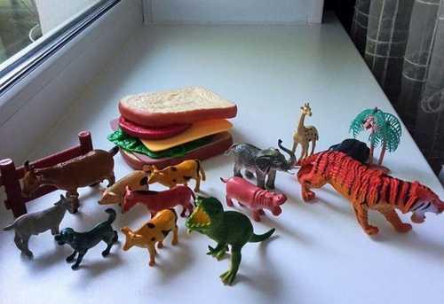 Фигурки животных динозавр, еда игрушечная