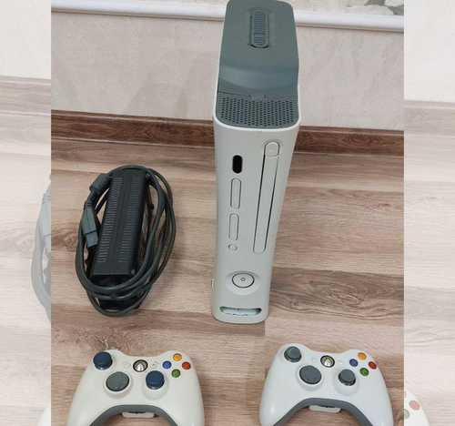 Xbox 360 freeboot 500 гб с подсветкой