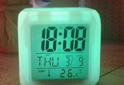 Часы хамелеон будильник термометр