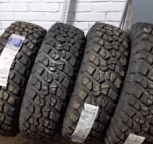 Bfgoodrich Mud-Terrain T/A KM3 9/28 R14