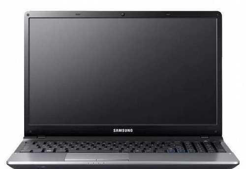 Ноутбук Samsung A8/4Gb/HDD 512GB