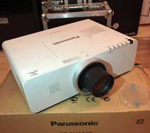 Проектор Panasonic PT-EX600E