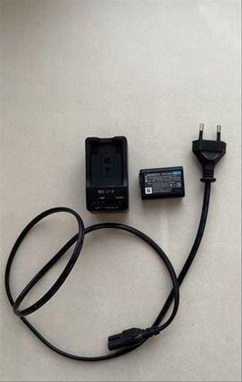 Зарядное Sony BC-TRW + аккум NP-FW50
