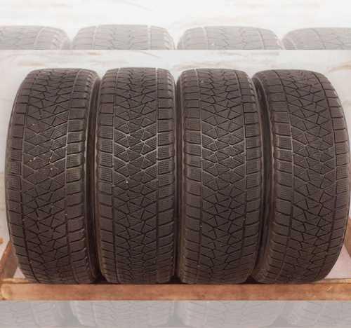 Bridgestone Blizzak DM-V2 225/60 R17 99S