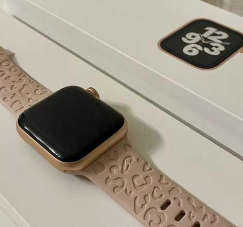 Apple watch se gold 40 mm