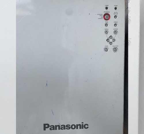 Проектор Panasonic PT-D3500E бу