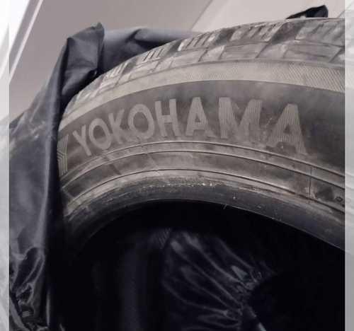 Yokohama Ice Guard IG65 215/55 R18 99T