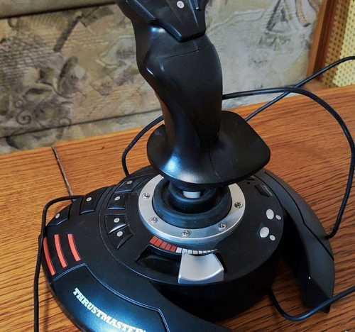 Джойстик Thrustmaster T.Flight Stick X