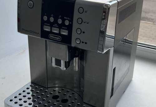 Кофемашина DeLonghi PrimaDonna