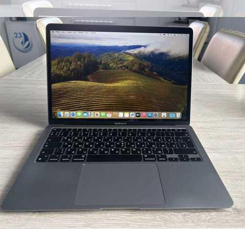 Macbook Air 13 m1 8 256gb