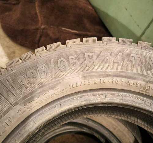 Gislaved NordFrost 100 185/65 R14 90T