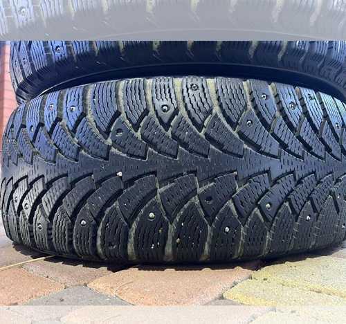 Nokian Tyres Nordman 4 215/65 R15