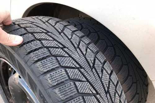 Hankook Winter I'Cept iZ 2 W616 255/40 R19