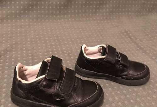 Кроссовки детские Adidas черные