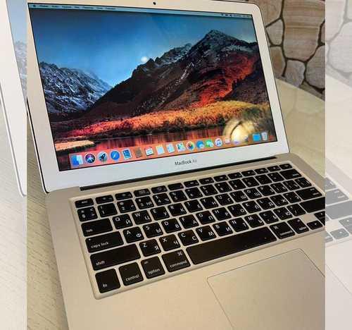 Apple macbook Air 13