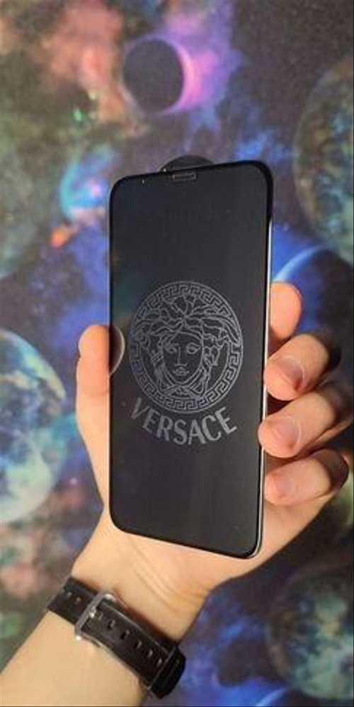 Защитное стекло iPhone XR/11 с рисунком Versace