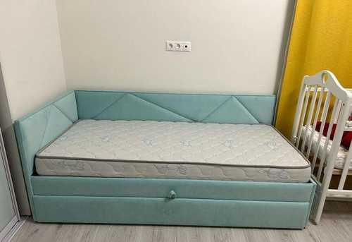 Мягкая детская кровать с ящиком