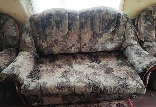 Раскладной диван с креслами бу