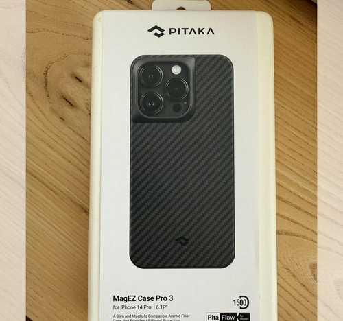 Чехол на iPhone 14 pro pitaka MagEZ Case Pro 3