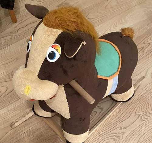 Конь качалка игрушка