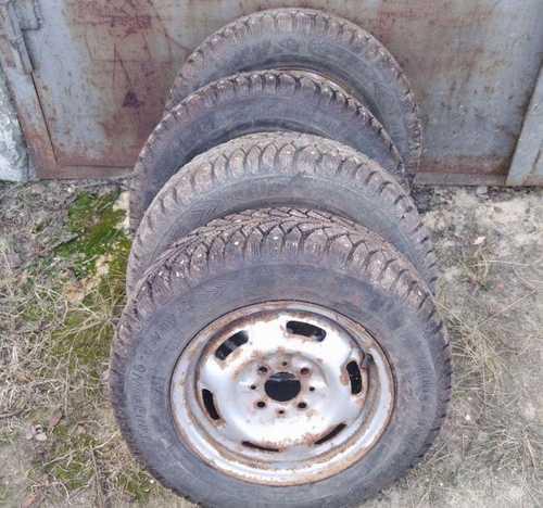 Tunga Nordway 2 175/70 R13
