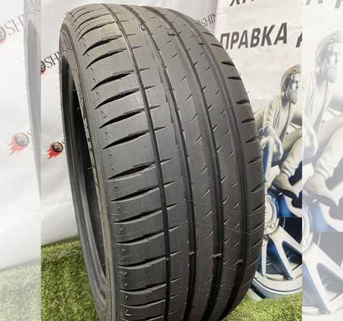 Michelin Pilot Sport 4 235/45 R18 98Y