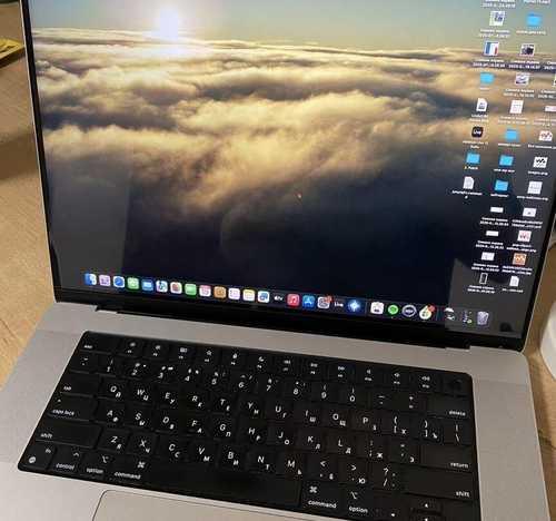 Macbook pro 16 m1 pro 16 гб / 1тб