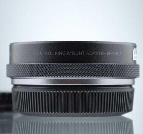 Canon Control Ring Mount Adapter EF-EOS R