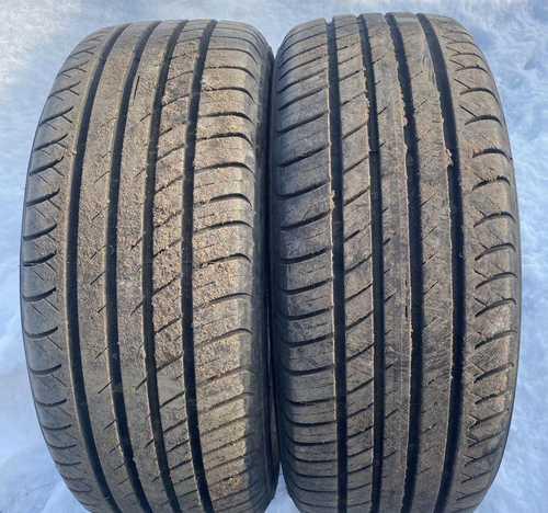 Viatti Strada Asimmetrico V-130 215/50 R17 91