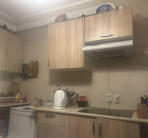 Кухня Леруа Мерлен бу с вытяжкой