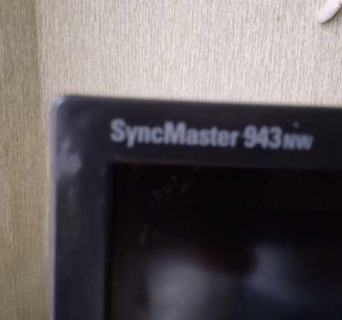 Монитор Samsung 19' Sync Master 943nv