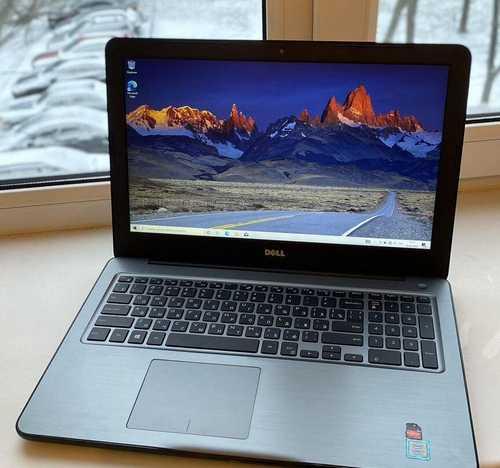 Ноутубук Dell Inspiron 15 5567 P66F001